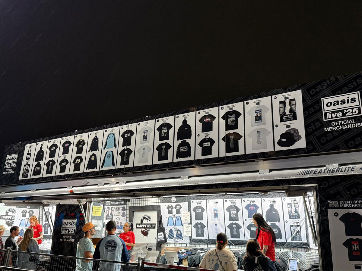 Los Angeles Flagship Merch Stand - Live ’25 Map – Official Oasis Tour ...